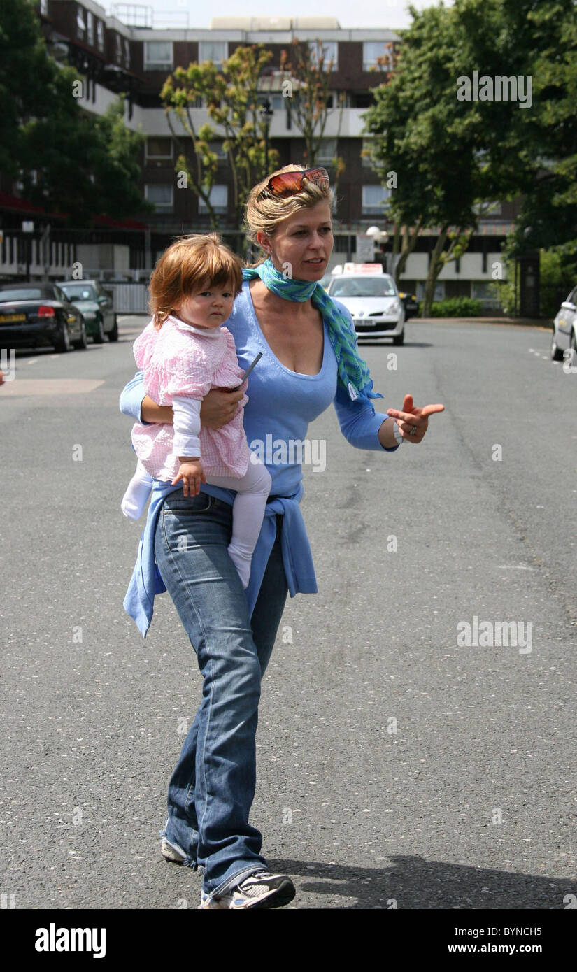 Kate Garraway and her daughter Darcy leaving home on their way to the ...