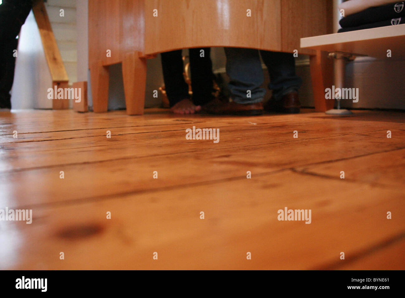 Chantelle Houghton and Samuel Preston hit The Lanes for some retail ...