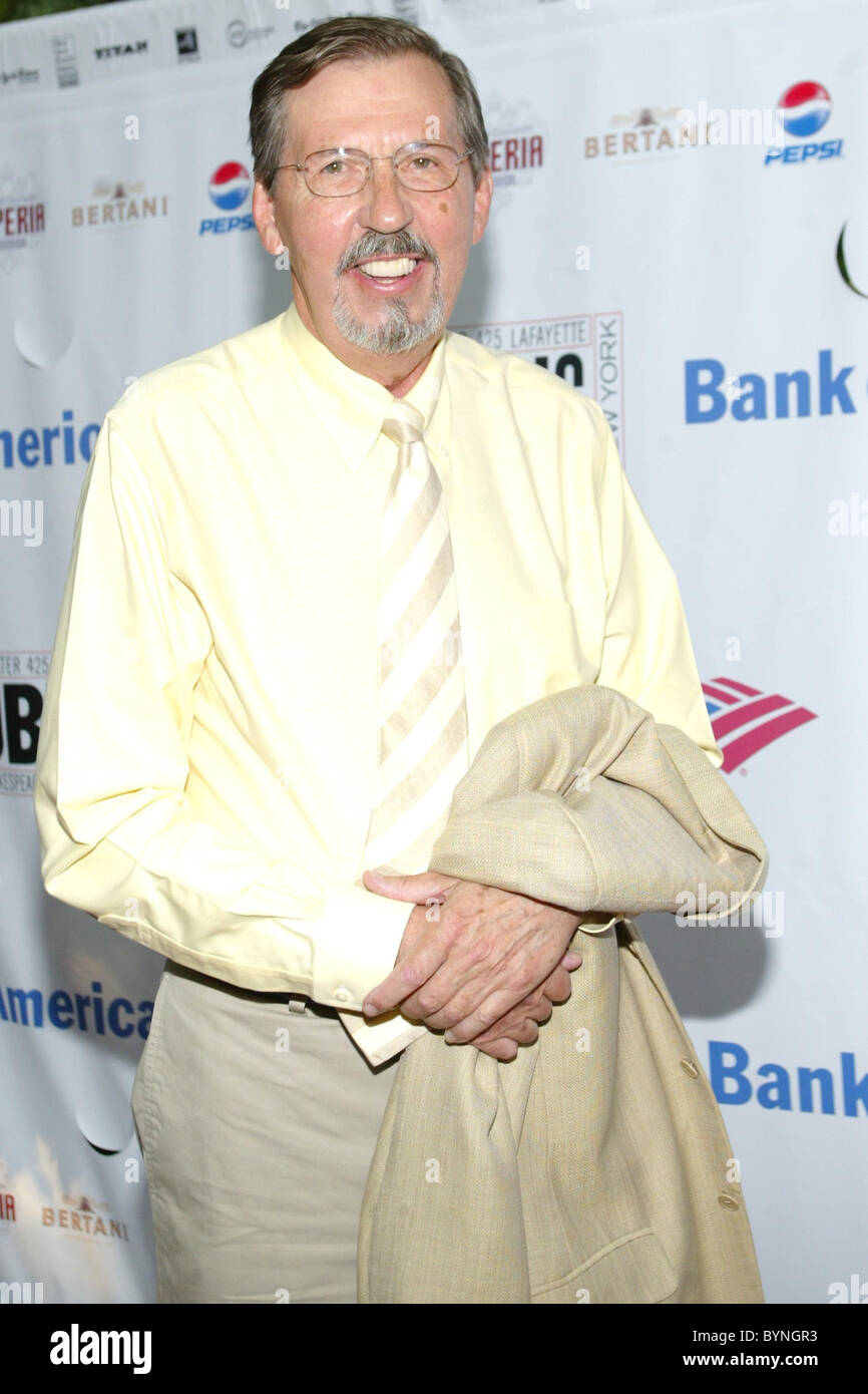 Robin wagner hi-res stock photography and images - Alamy