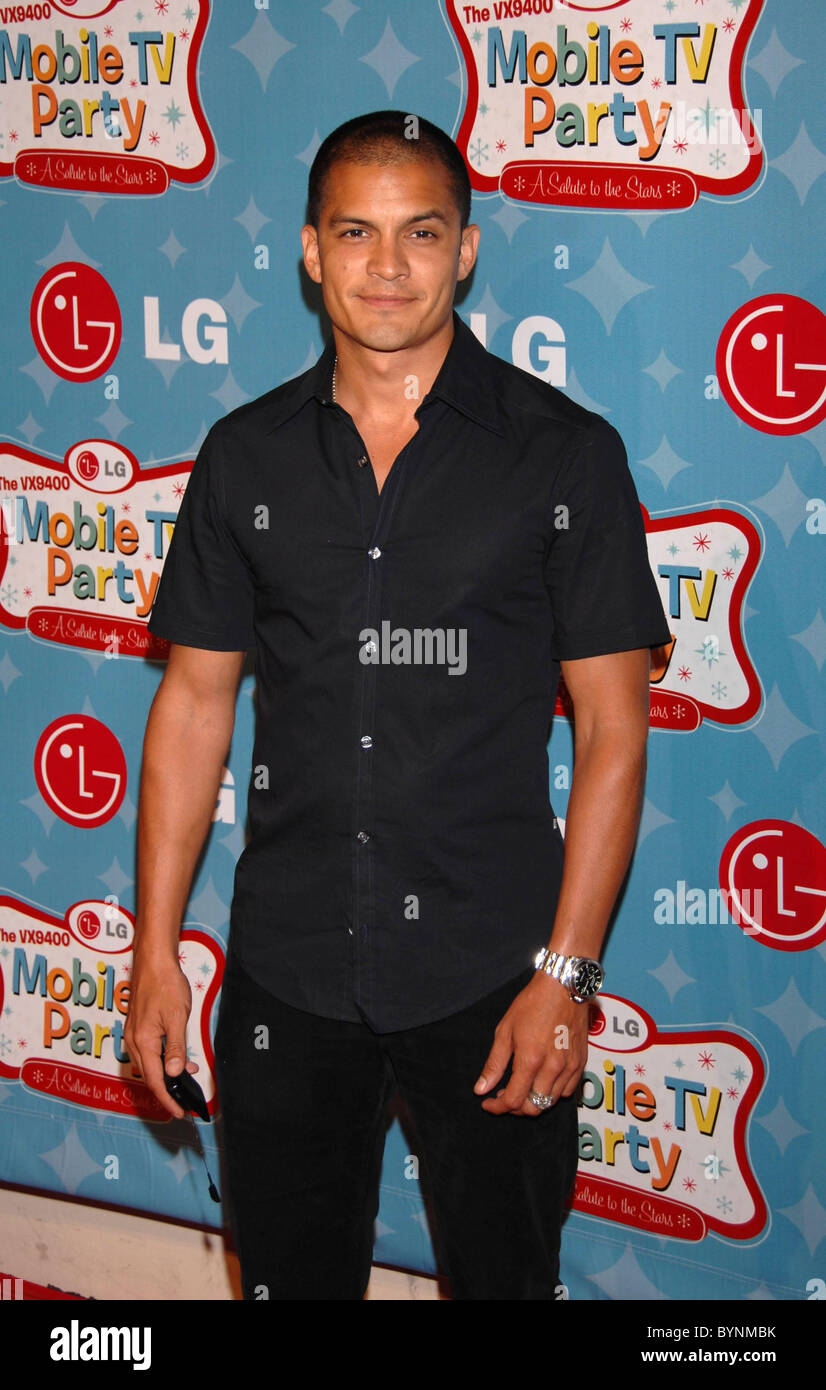 Nick gonzales hi-res stock photography and images - Alamy