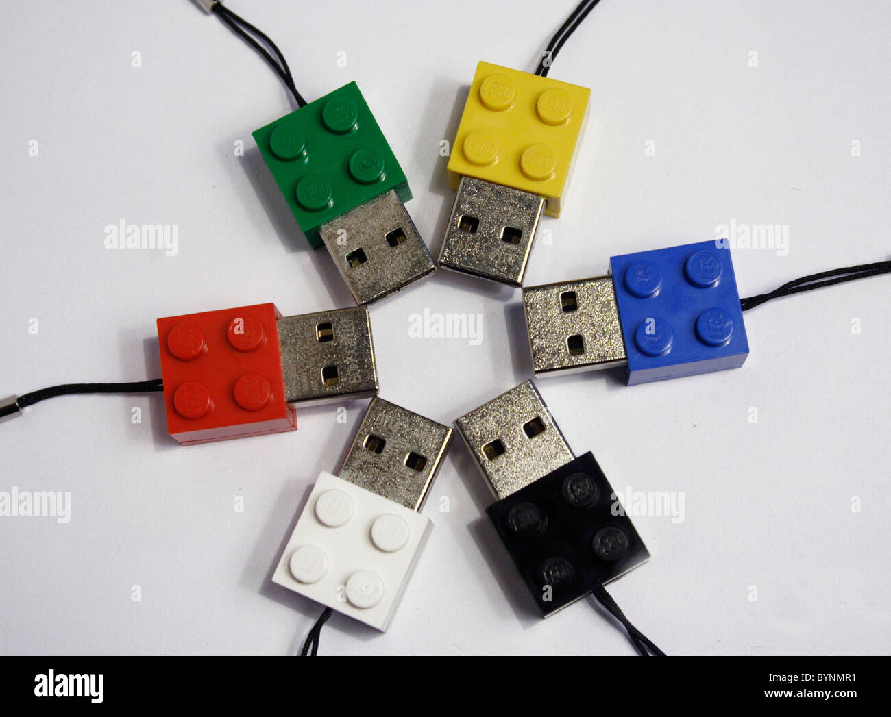 Lego USB Bricks Lego fans rejoice, because thanks to an Australian ...