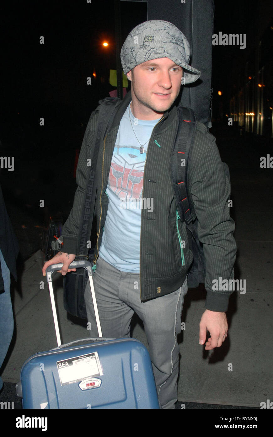 American Idol Season 6 ' contestant Blake Lewis arriving at his hotel ...