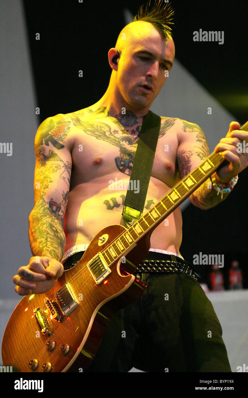 Craig Fairbaugh of +44 performing on Honda Civic Tour at Verizon ...