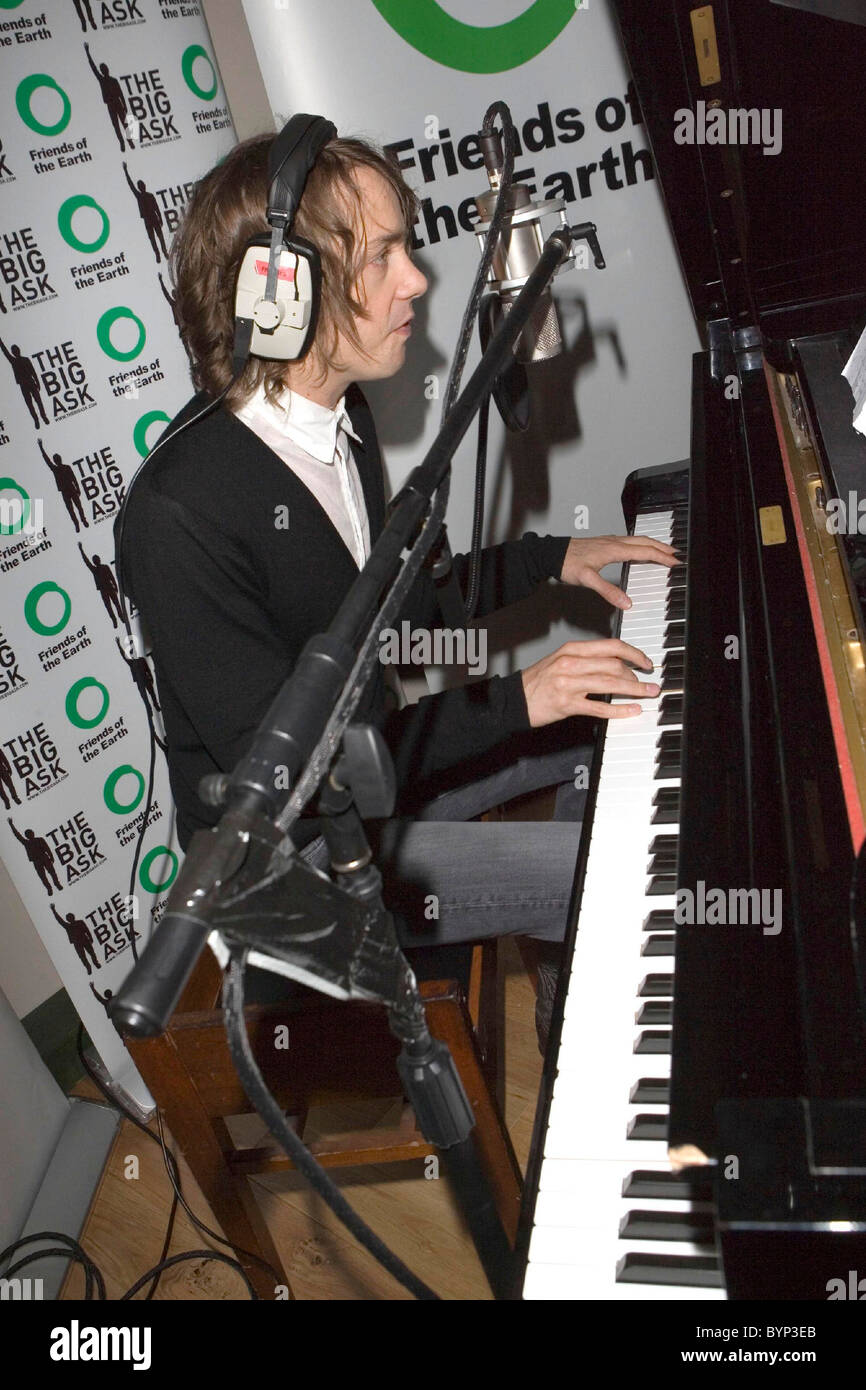 Big ask climate hi-res stock photography and images - Alamy