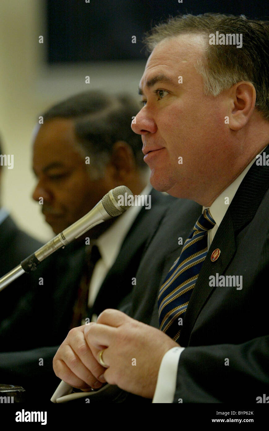 California Congressman Dennis Cardoza Rep Maxine Waters herd ...