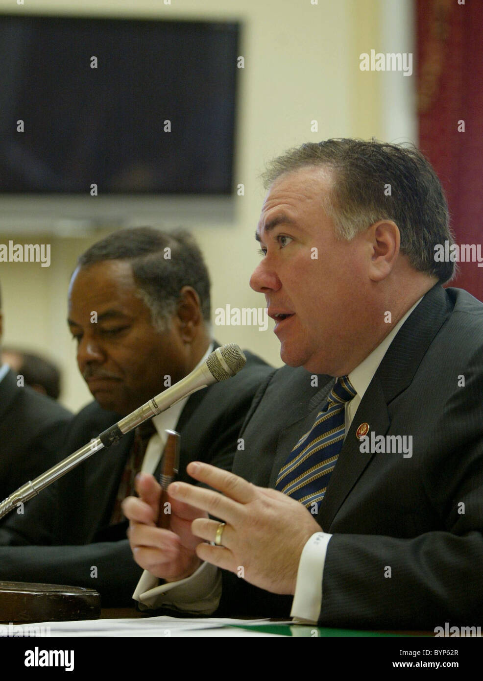 California Congressman Dennis Cardoza Rep Maxine Waters herd ...