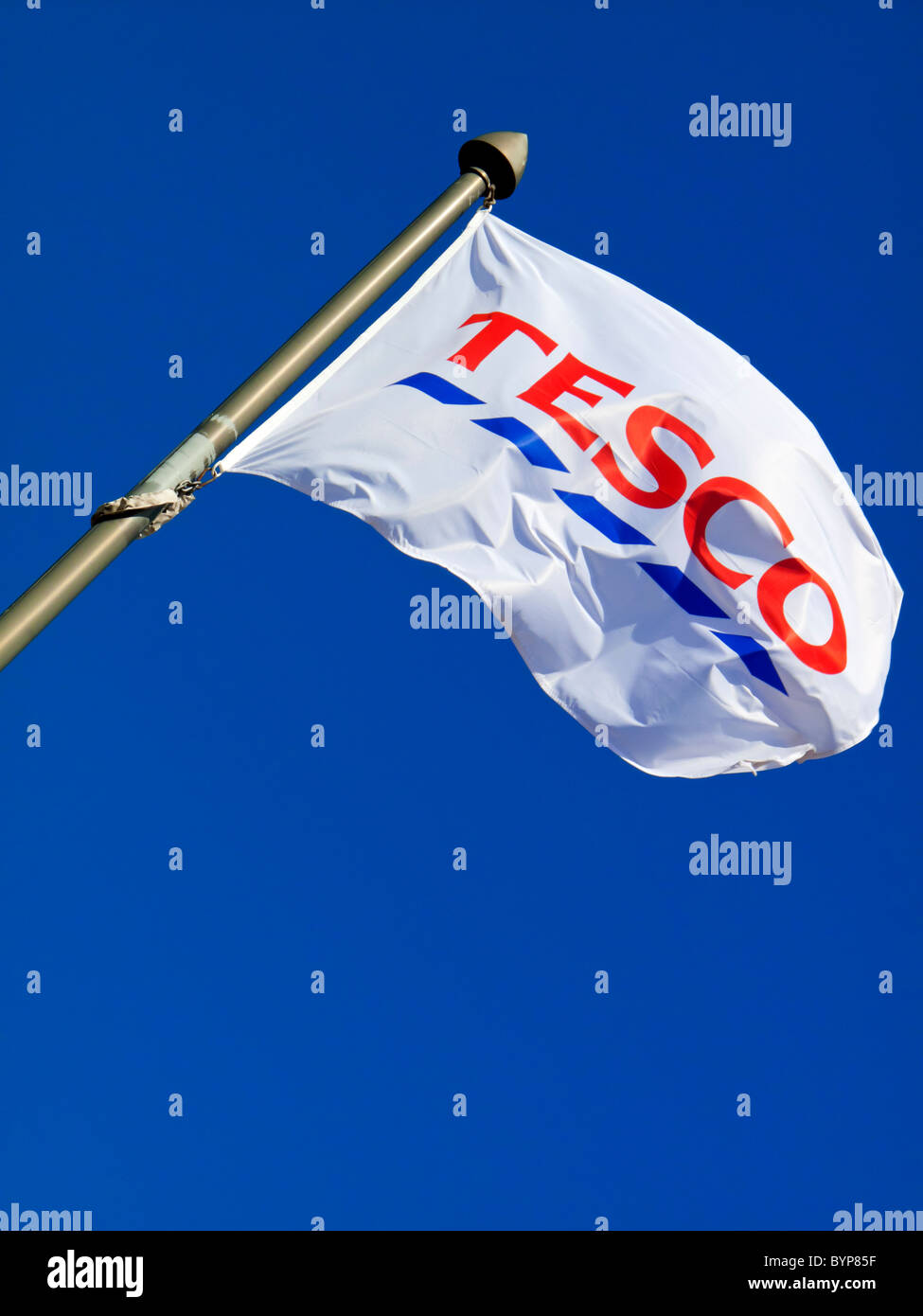 Tesco branch hi-res stock photography and images - Alamy