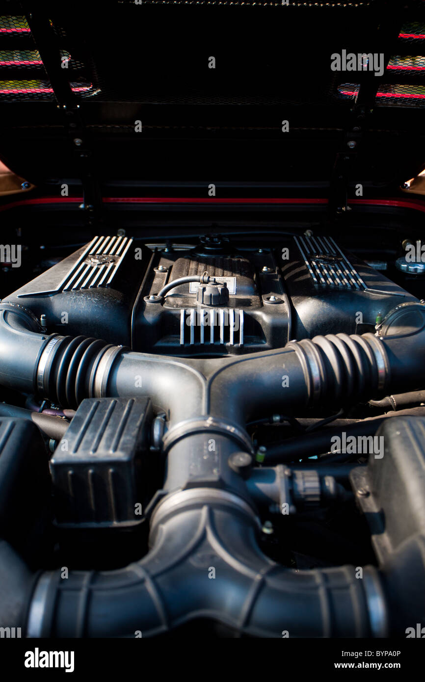 Close up of Ferrari F355 engine Stock Photo - Alamy
