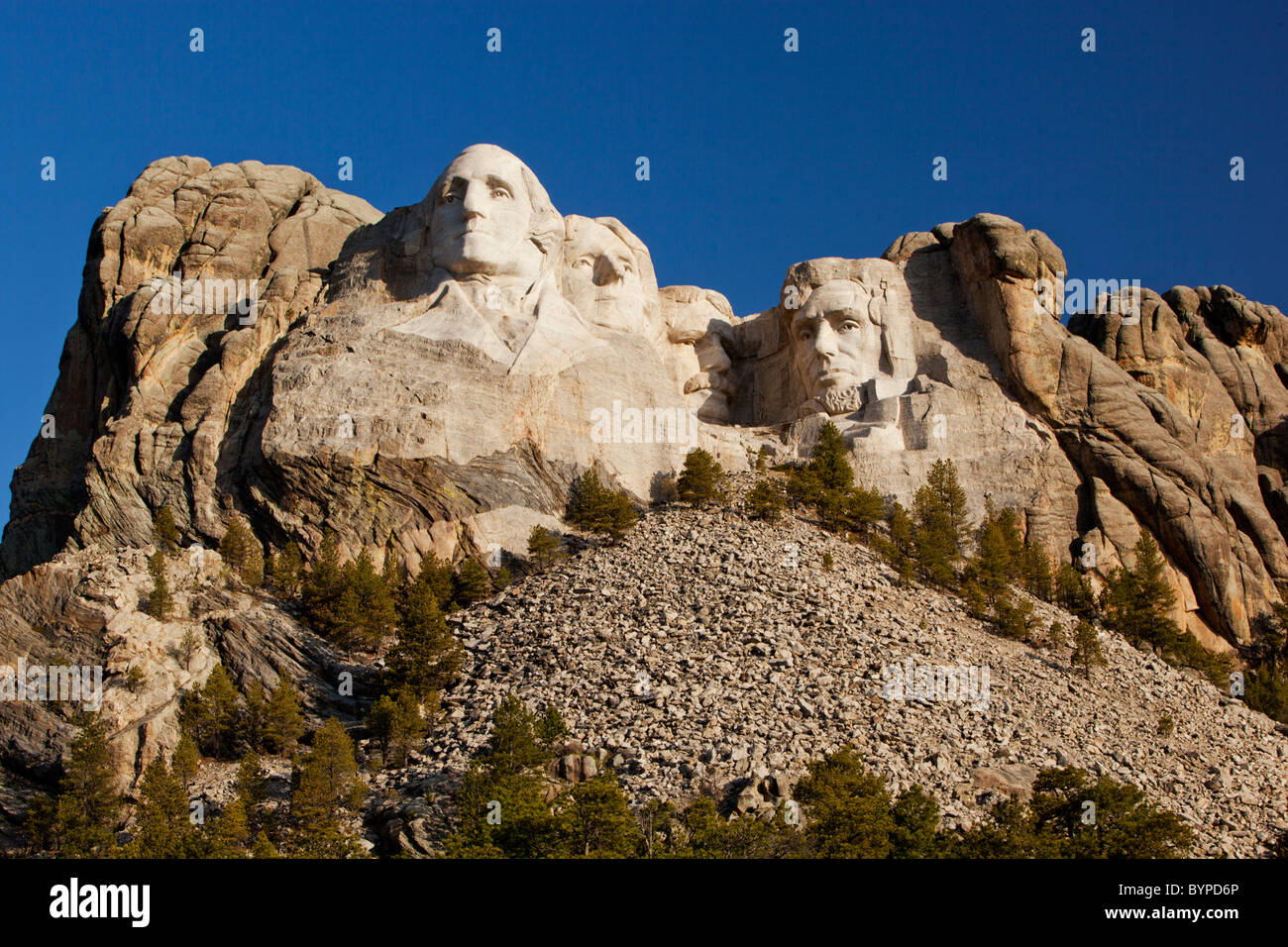 Sunrise mount rushmore hi-res stock photography and images - Alamy
