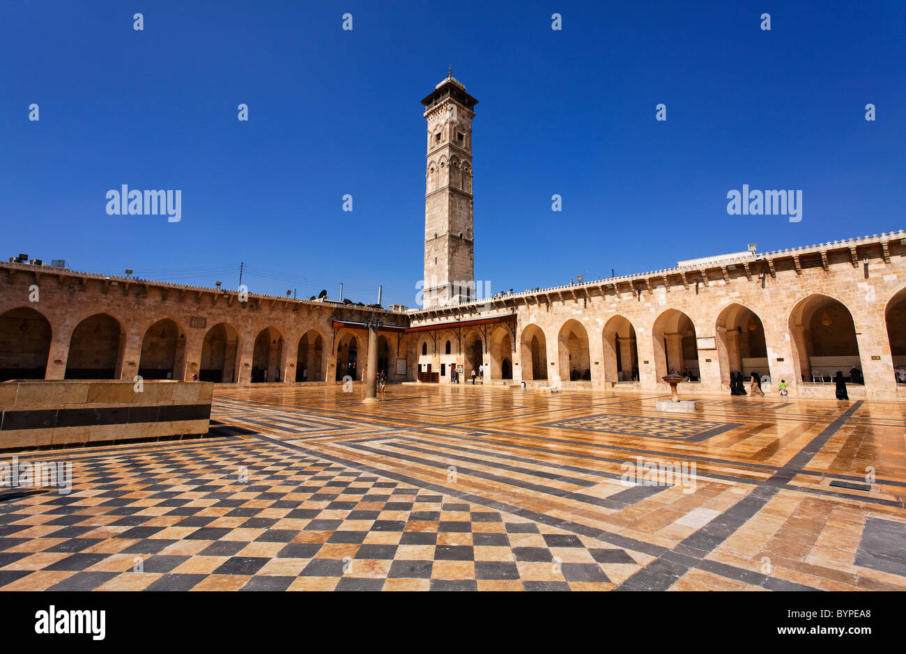 The courtyard of the Great Mosque in Aleppo, Syria Stock Photo - Alamy