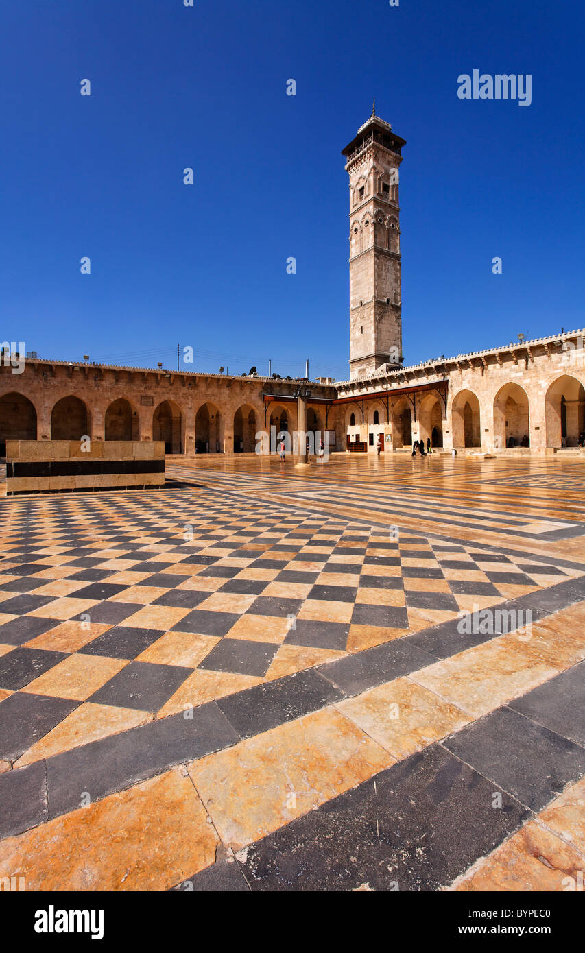 Syria the courtyard the great mosque hi-res stock photography and ...