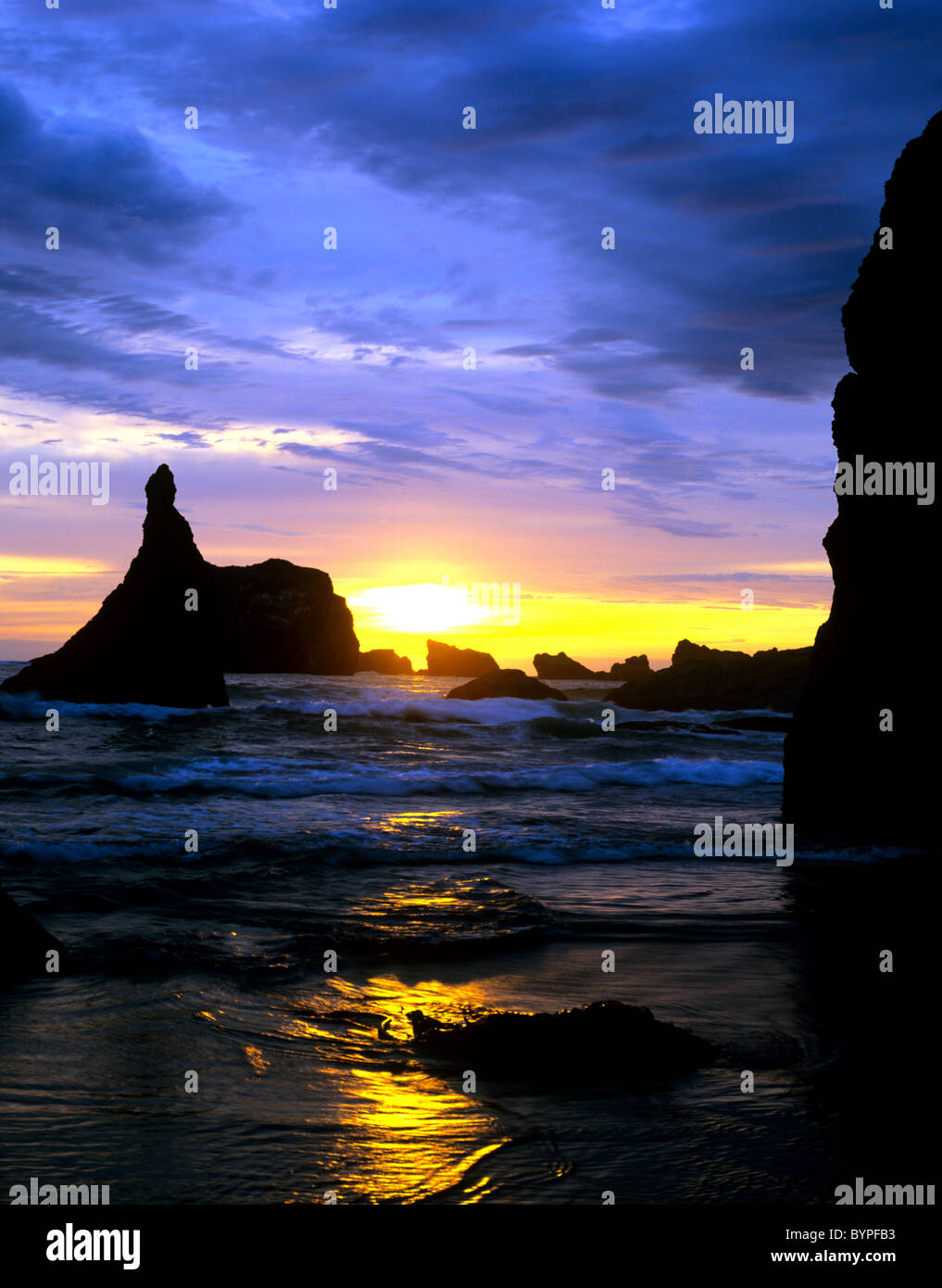 Bandon Beach sunset Stock Photo - Alamy