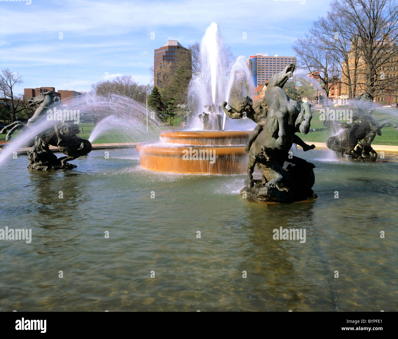 Water fountain country club plaza hi-res stock photography and images ...