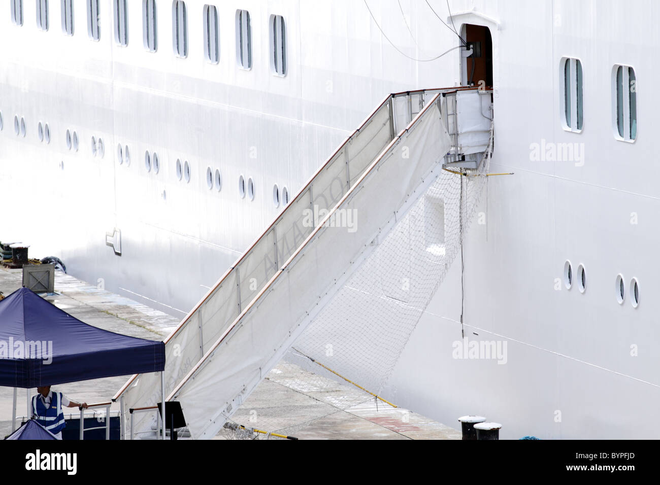 Cruise ship gangway entrance hi-res stock photography and images - Alamy