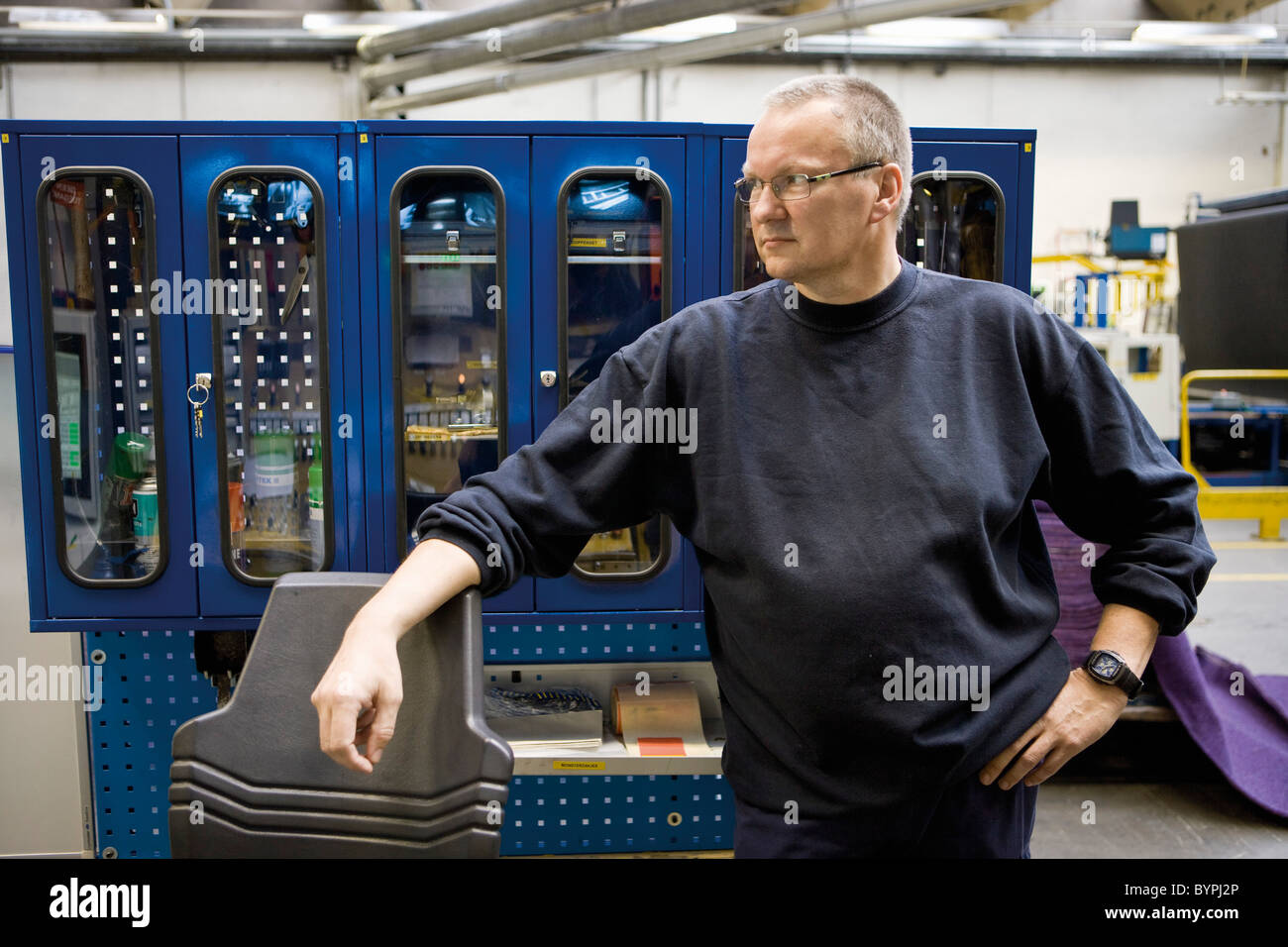 Mill workers on break hi-res stock photography and images - Alamy