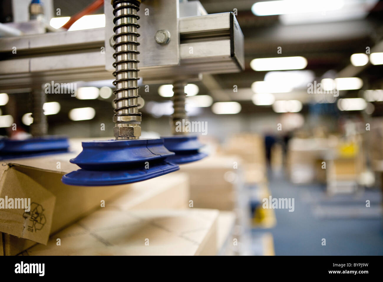 View from below on robots hi-res stock photography and images - Alamy