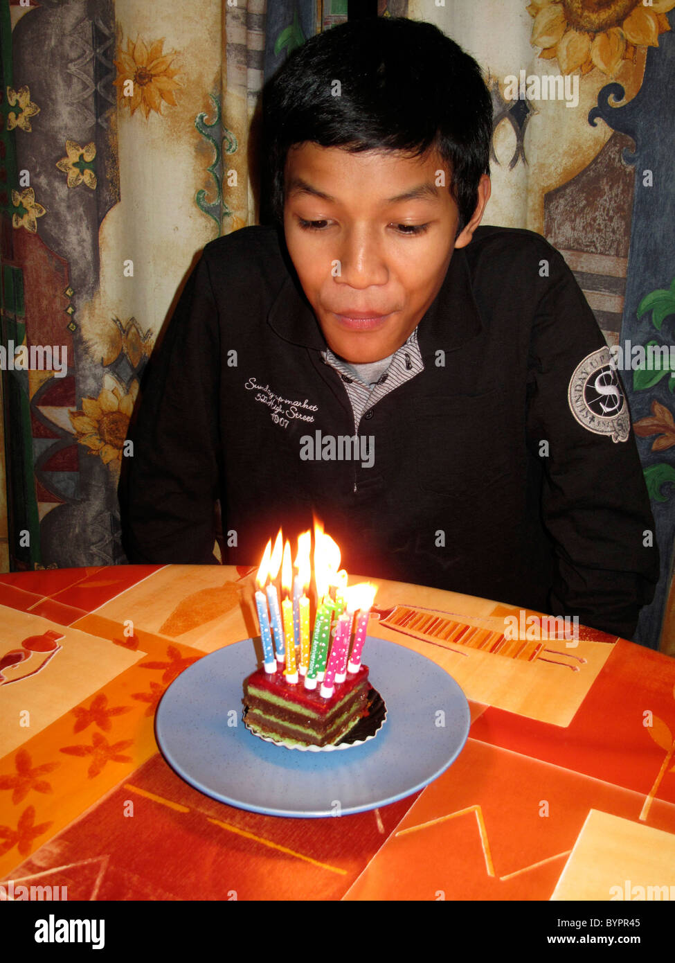 Boy birthday cake nine hi-res stock photography and images - Alamy