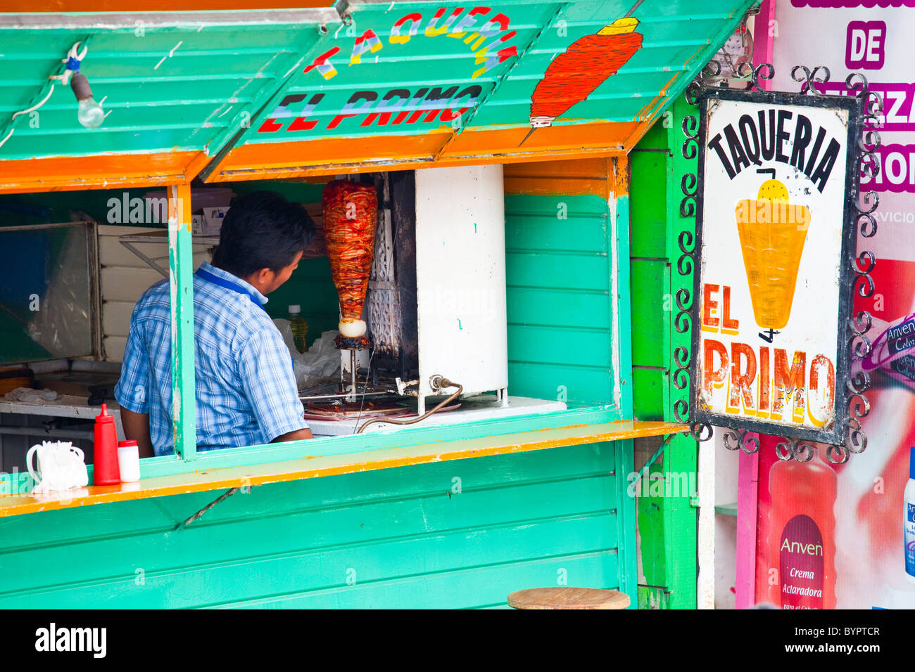Taco stand, San Cristobal de las Casas, Chiapas, Mexico Stock Photo - Alamy