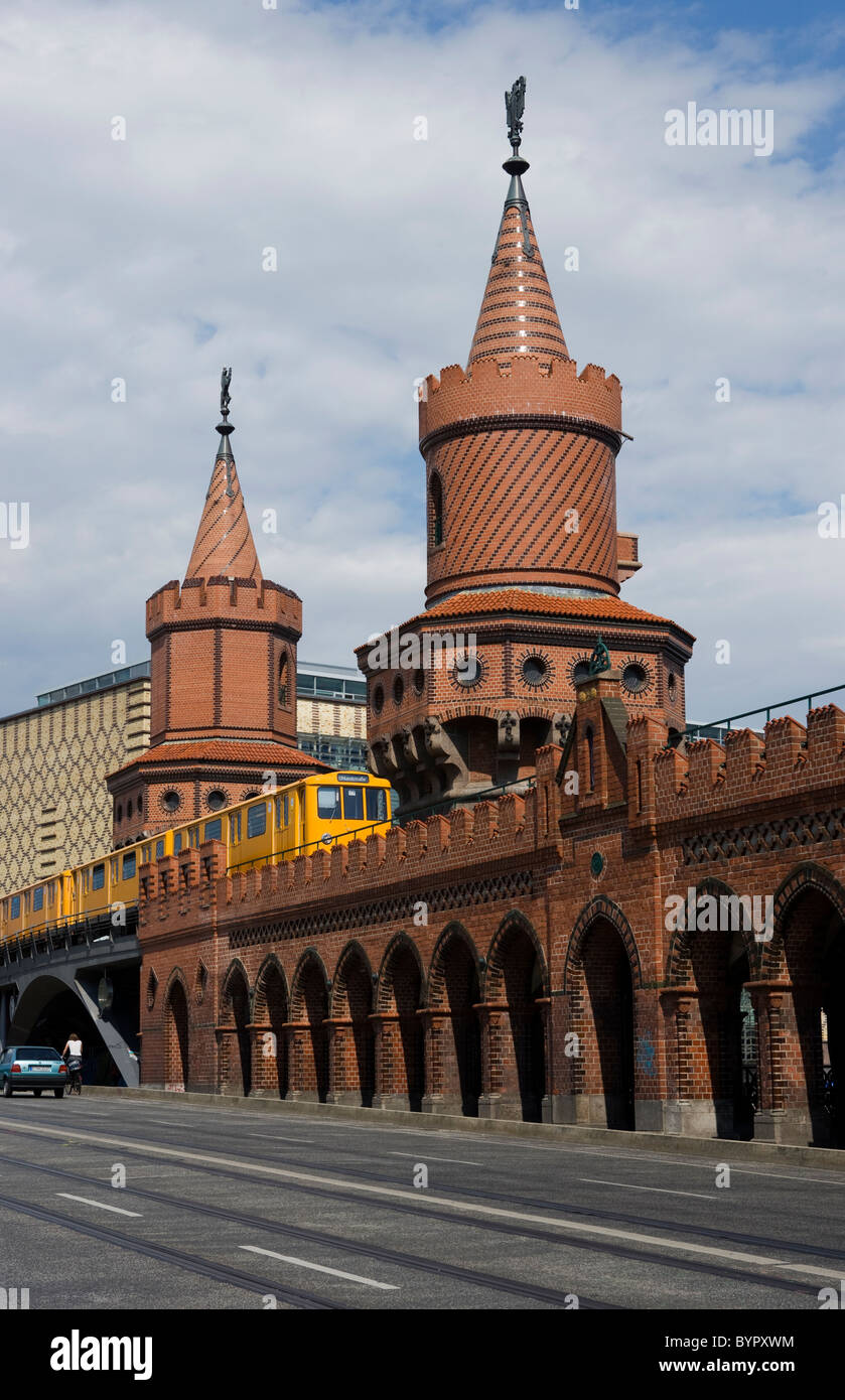 The Oberbaum Bridge, double-deck bridge crossing Berlin's River Spree ...