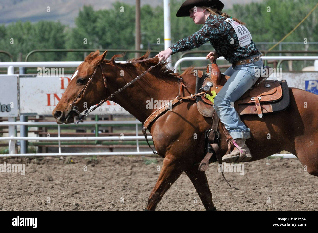Barrel race teenager hi-res stock photography and images - Alamy