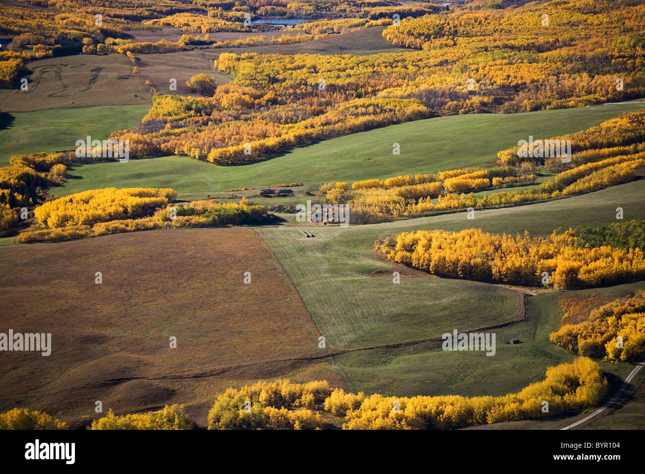 Rolling hills far away hi-res stock photography and images - Alamy