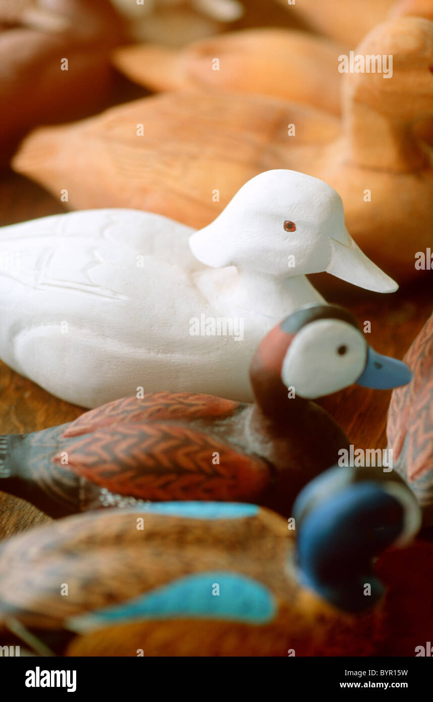 Duck decoys hi-res stock photography and images - Alamy