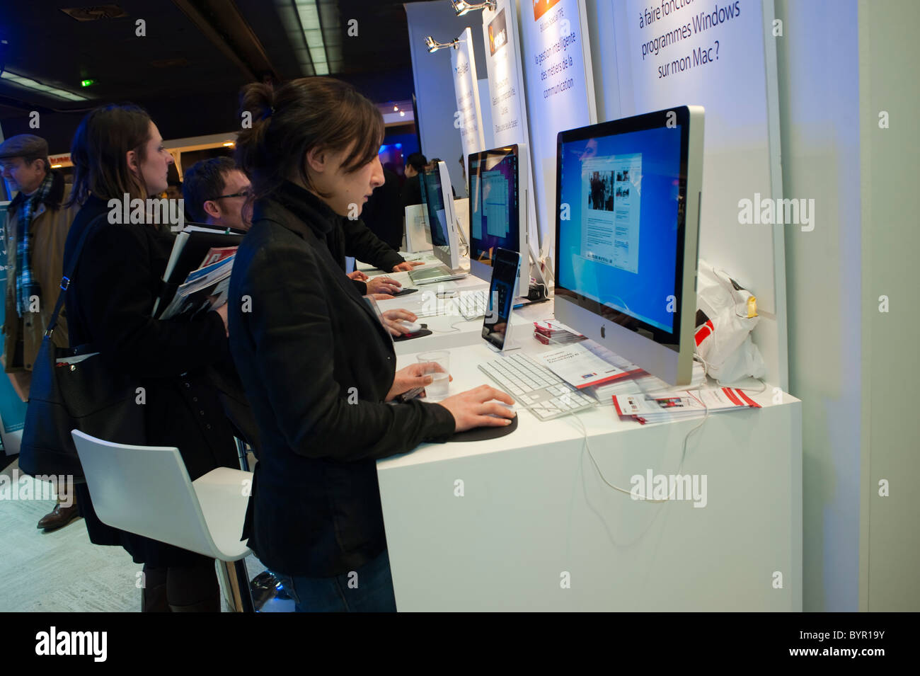 Paris, France, Woman at Business Trade Show, Entrepreneurs Business ...