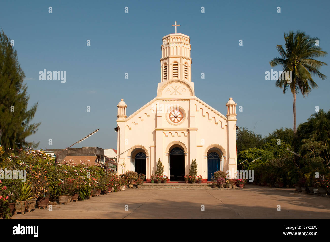 South asian catholic church hi-res stock photography and images - Alamy