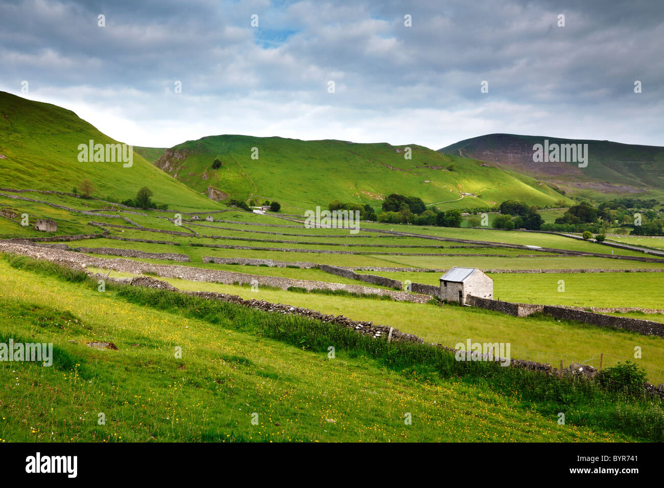 Dry stone walled fields towards Winnats Pass, The Peak District ...
