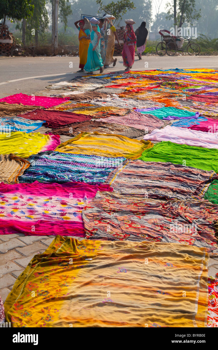 Indian clothes drying hi-res stock photography and images - Alamy