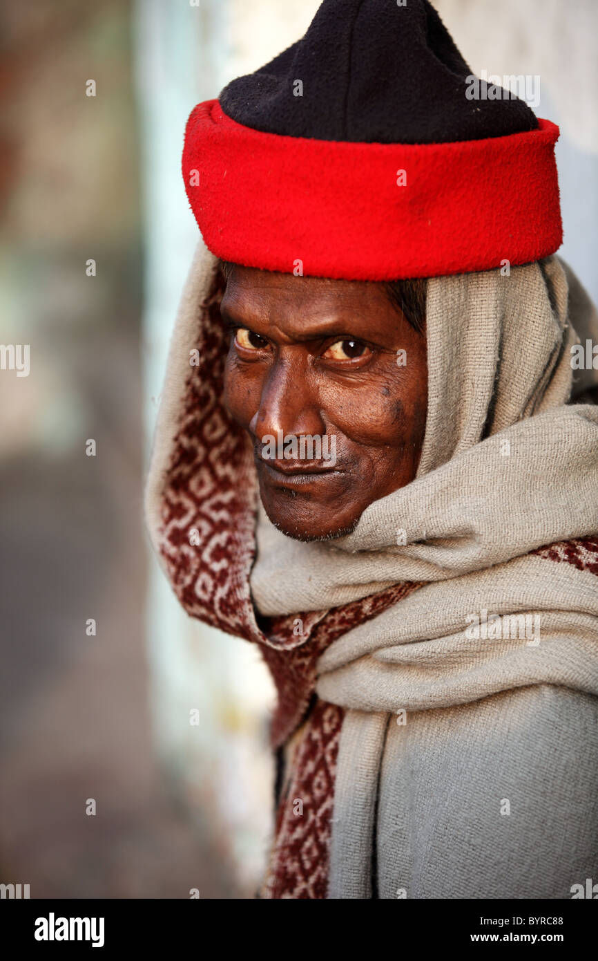 old man in Kolkata India Stock Photo - Alamy