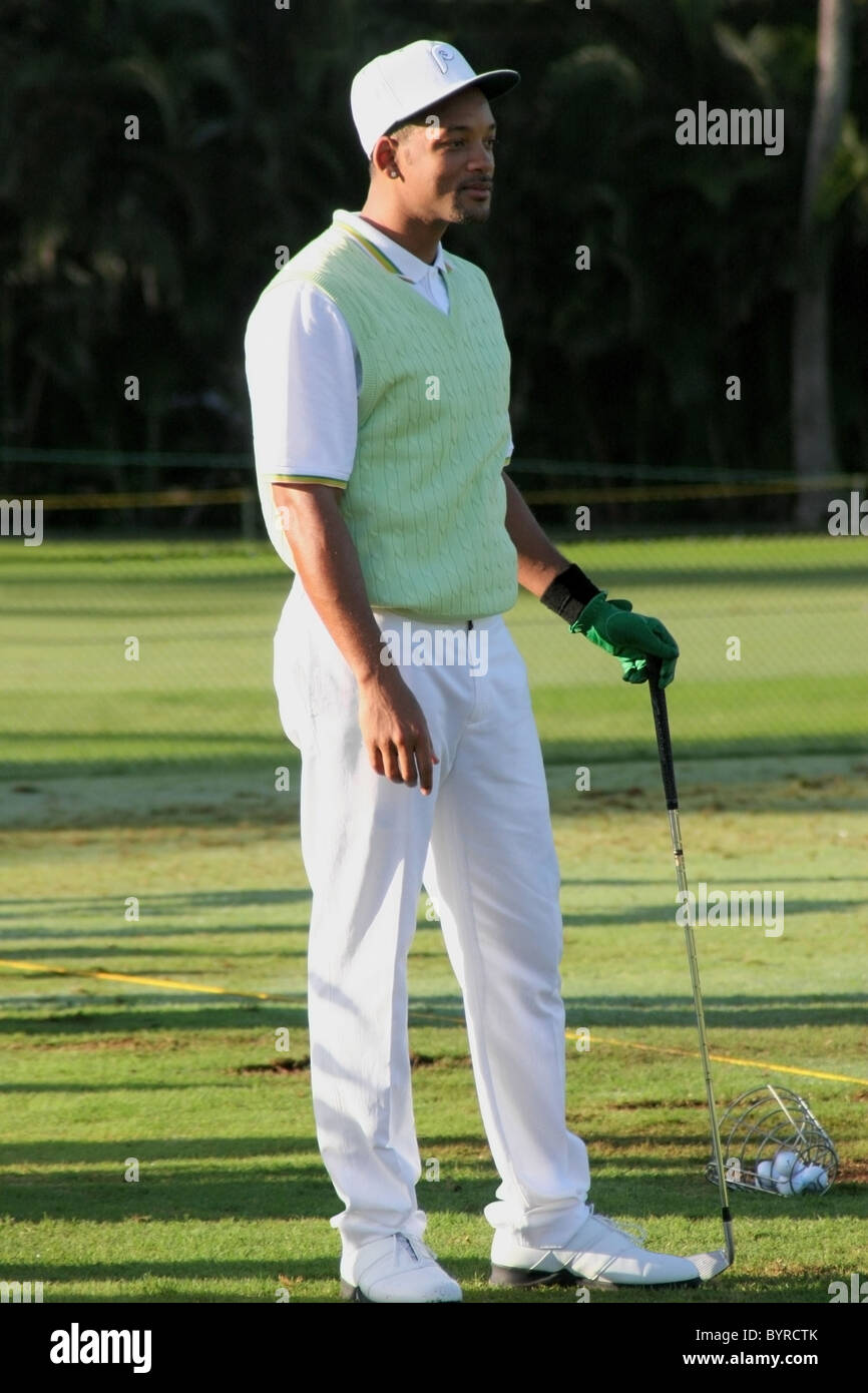 American actor and comedian Will Smith is standing on the driving range ...