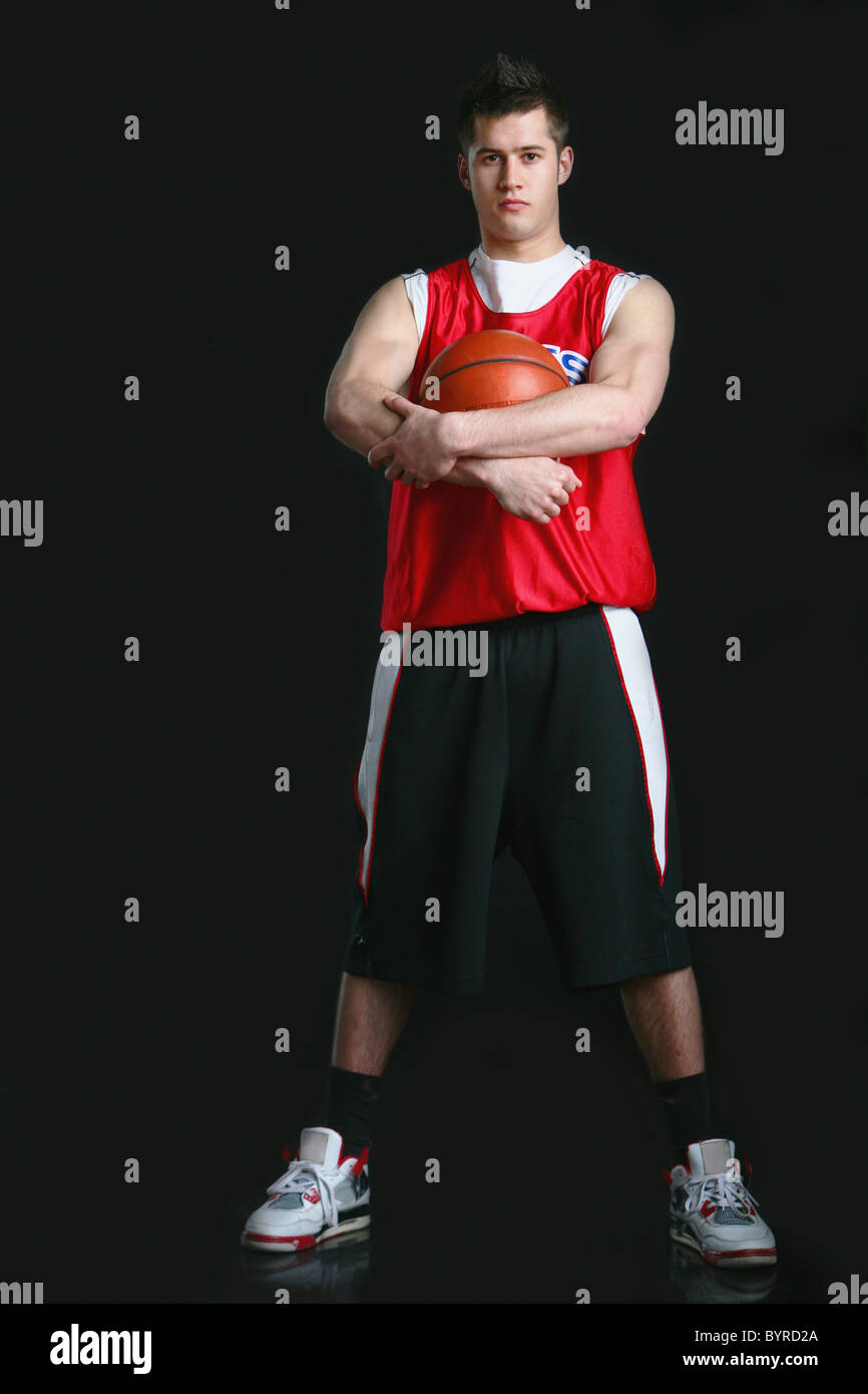 Male athlete facing front hi-res stock photography and images - Alamy