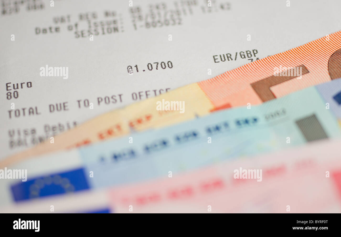 Euro currency exchange hi-res stock photography and images - Alamy