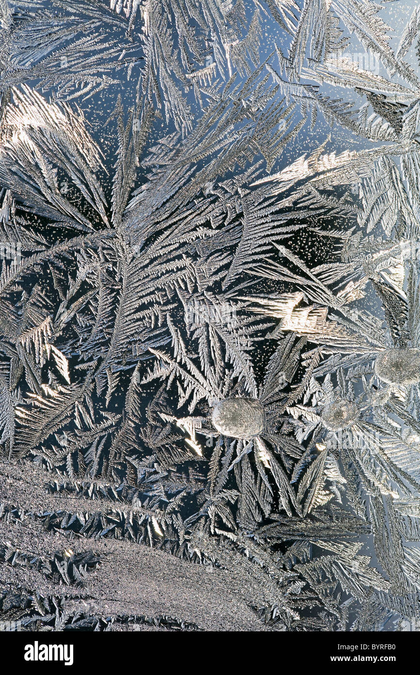 Frost crystals glass hi-res stock photography and images - Alamy