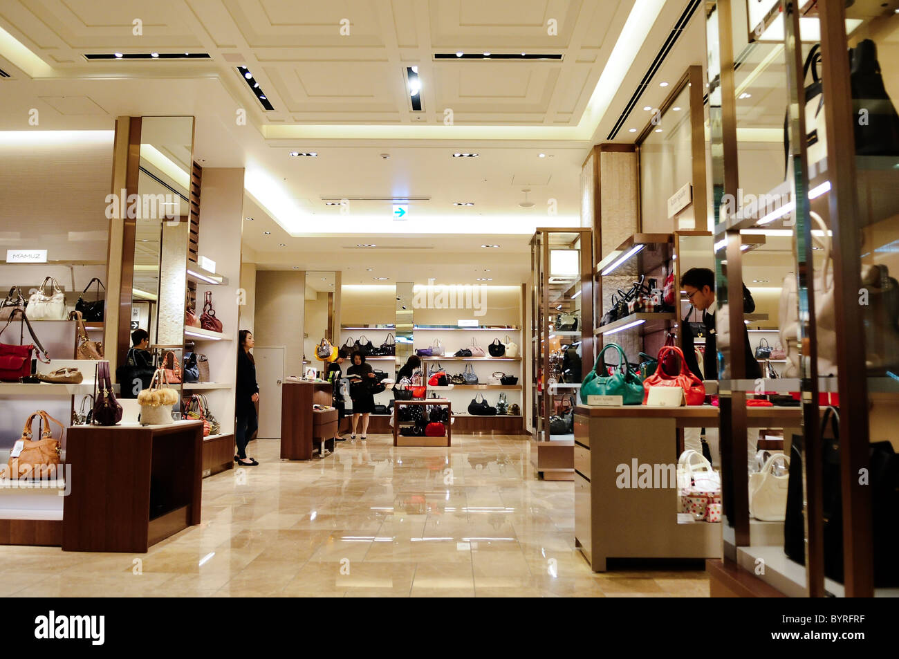Inside a japanese department store hi-res stock photography and images ...