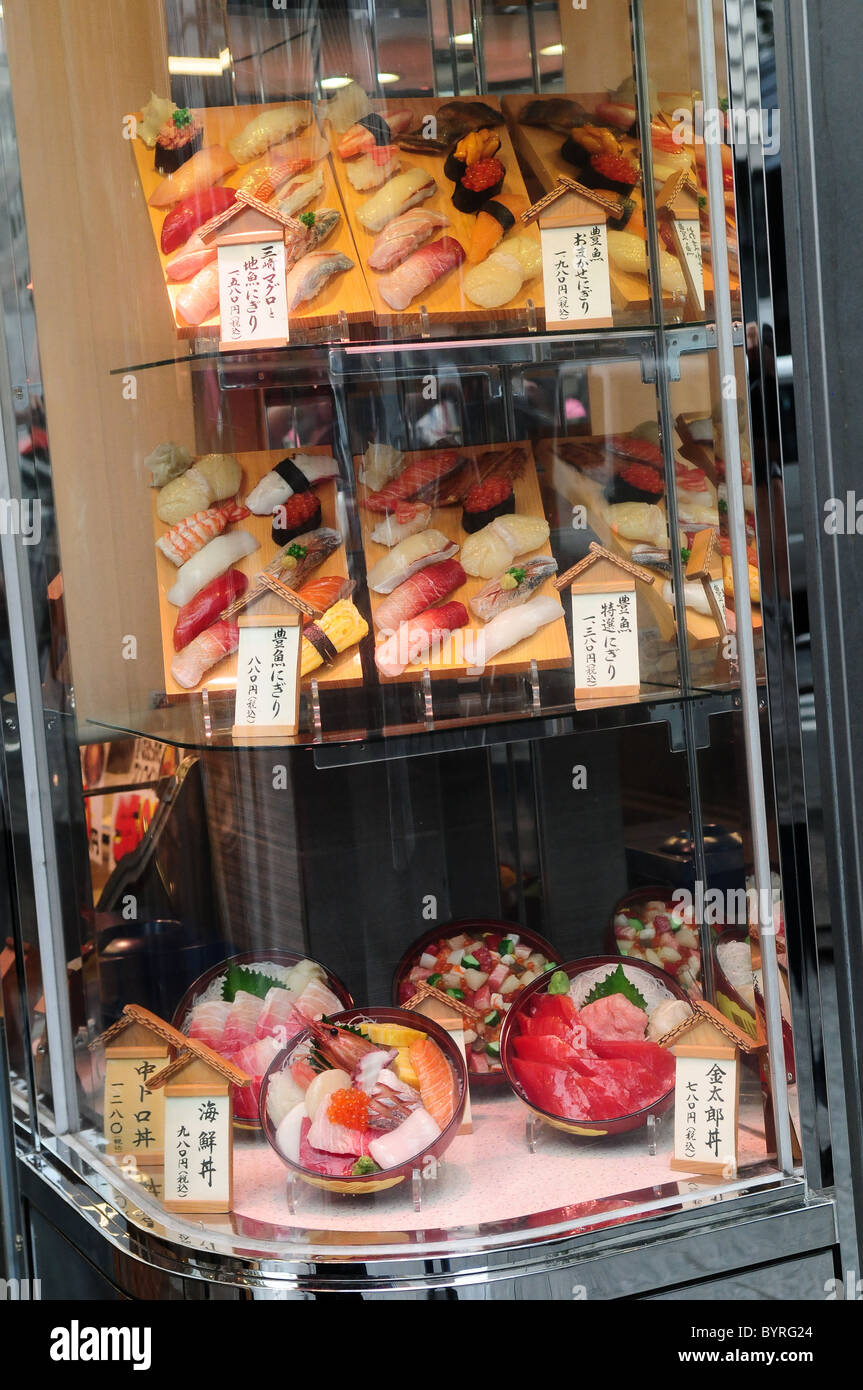 Sushi shop displaying plastic sushi in the storefront in Ginza, Tokyo ...