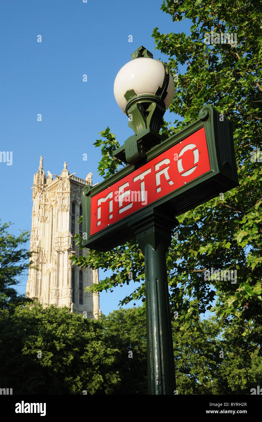 Tour St Jacques in Paris Stock Photo - Alamy