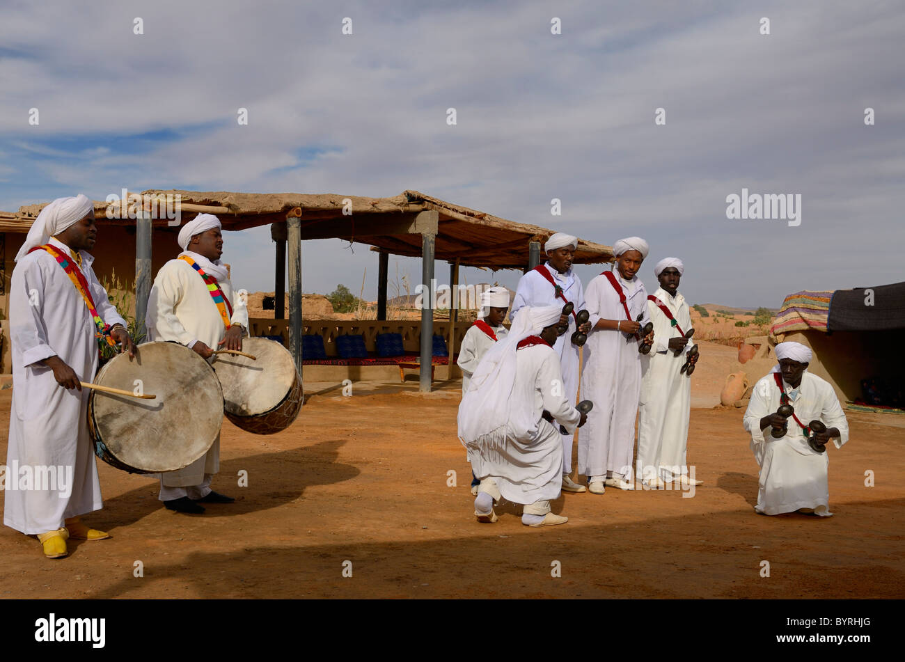 Drum in dancing as the hi-res stock photography and images - Alamy