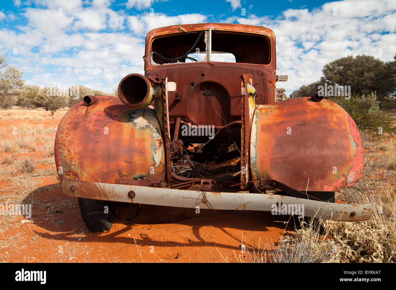 Rusty old truck Stock Photo - Alamy
