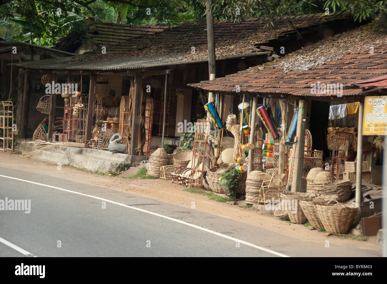 Kandy sri lanka crafts hi-res stock photography and images - Alamy