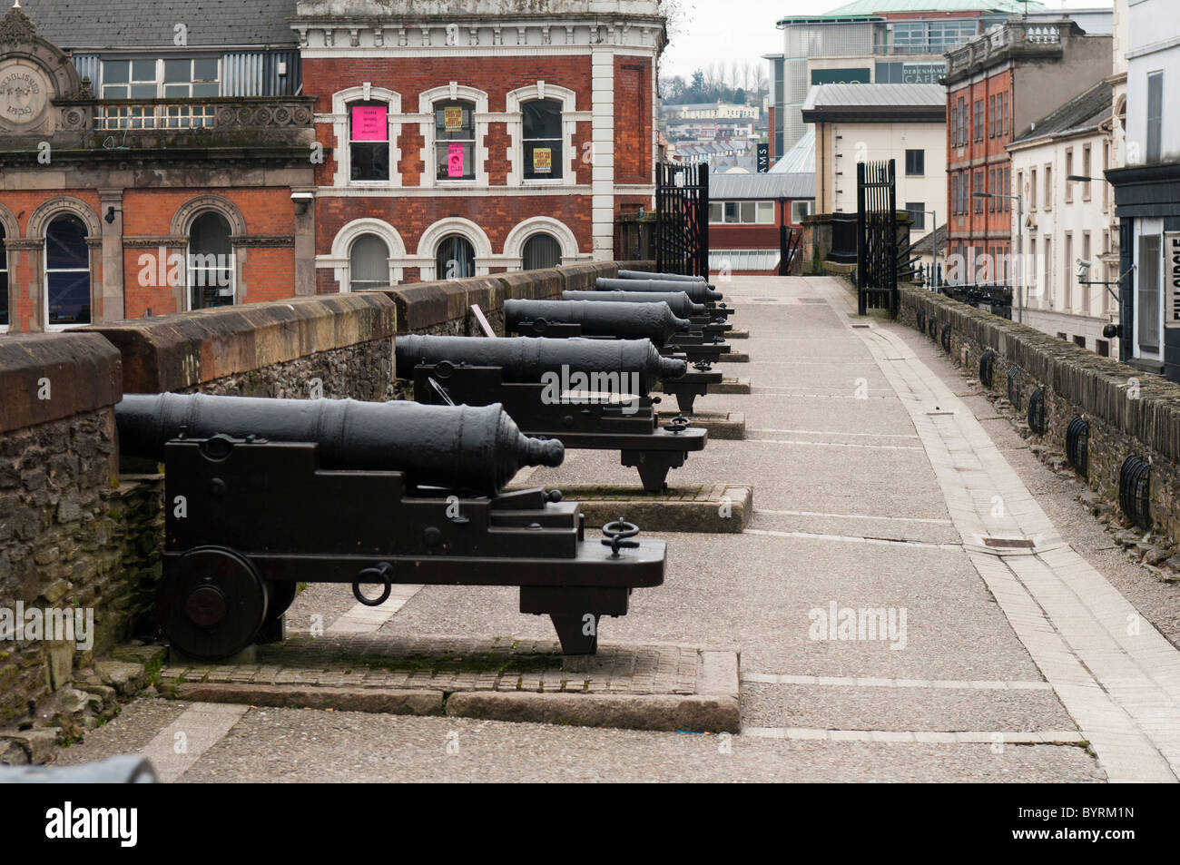 1600's cannon hi-res stock photography and images - Alamy