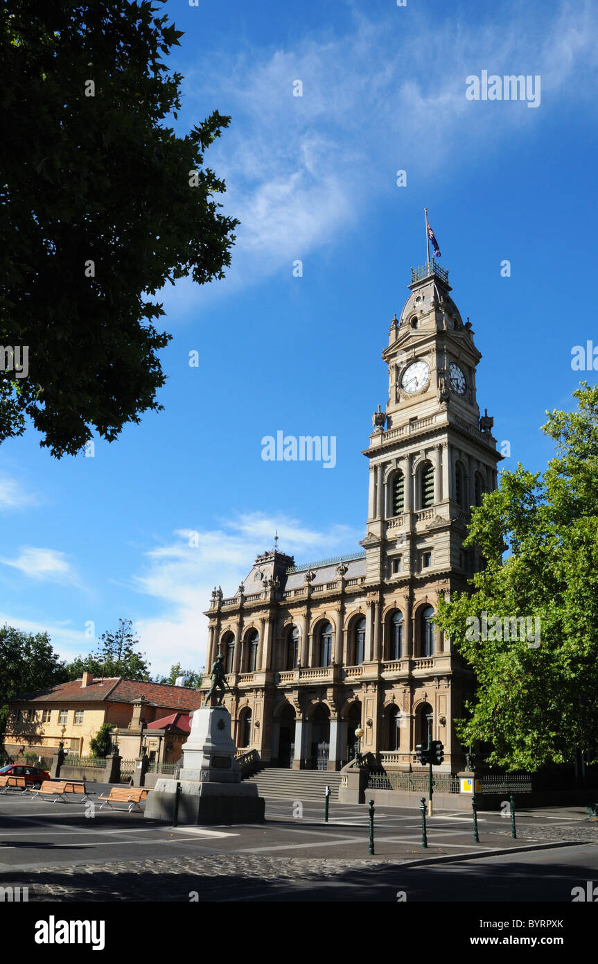 The Post Office in the gold rush town of Bendigo, Australia Stock Photo ...