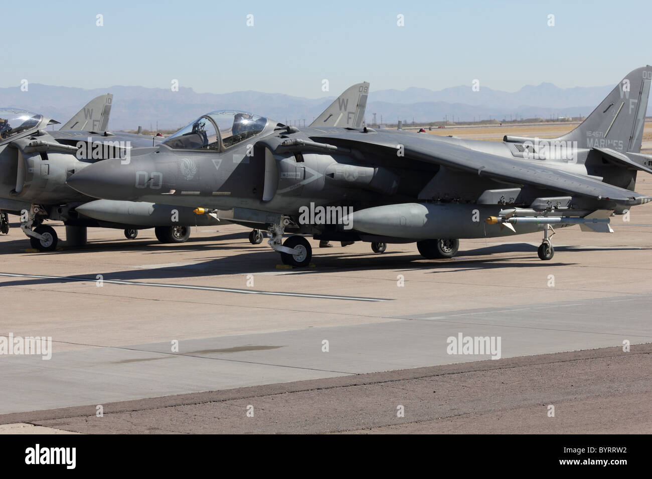 Av 8b marine harrier ii hi-res stock photography and images - Alamy
