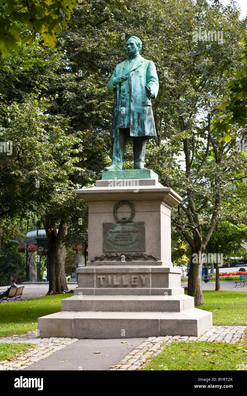 Statue of Samuel Leonard Tilley in King's Square in Saint John, New ...