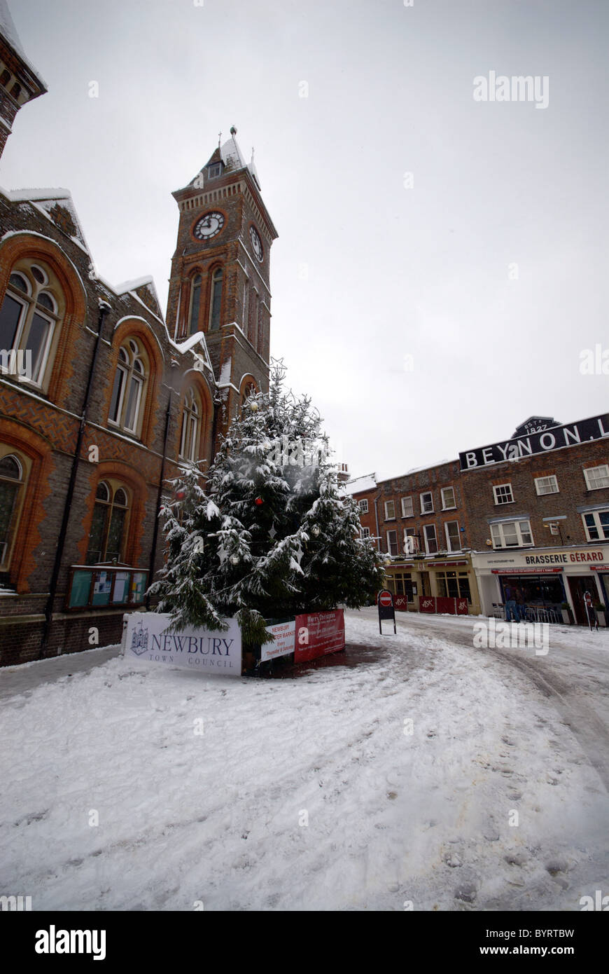 Newbury Berkshire England UK Snow Town Centre Town Hall Market Place ...