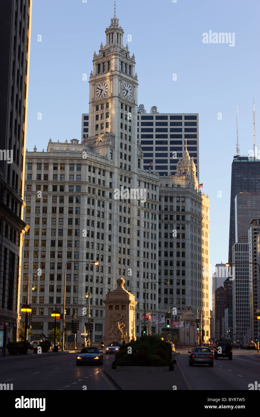 Michigan Avenue and facade of the Wrigley Building, Chicago, illinois ...