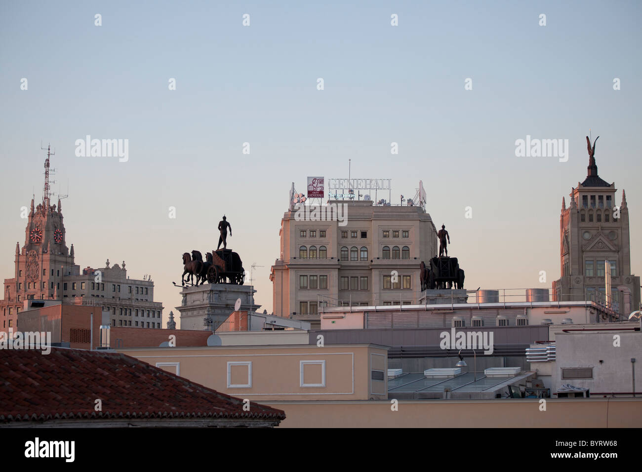 Madrid skyline at sunset hi-res stock photography and images - Alamy