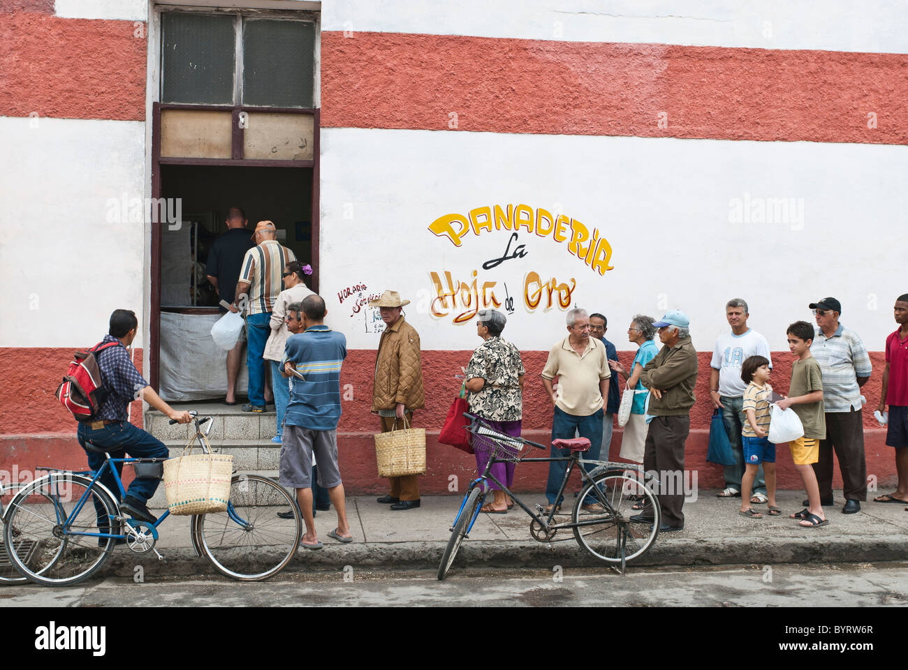 Bakery people waiting in hi-res stock photography and images - Alamy
