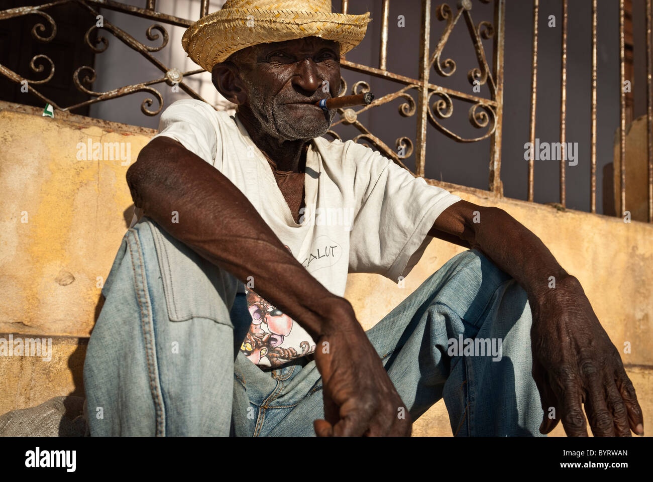 Afro caribbean man, elderly hi-res stock photography and images - Alamy